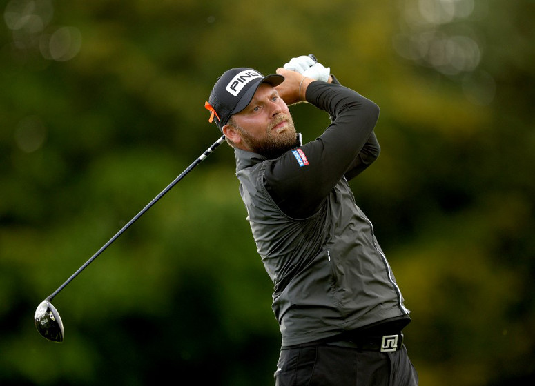 Daniel Brown creuse un premier écart - Golf Planète