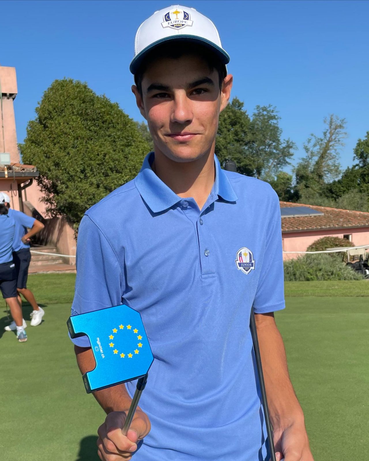 L'étonnant putter du joueur de 15 ans qui débute sur le PGA Tour - Golf ...