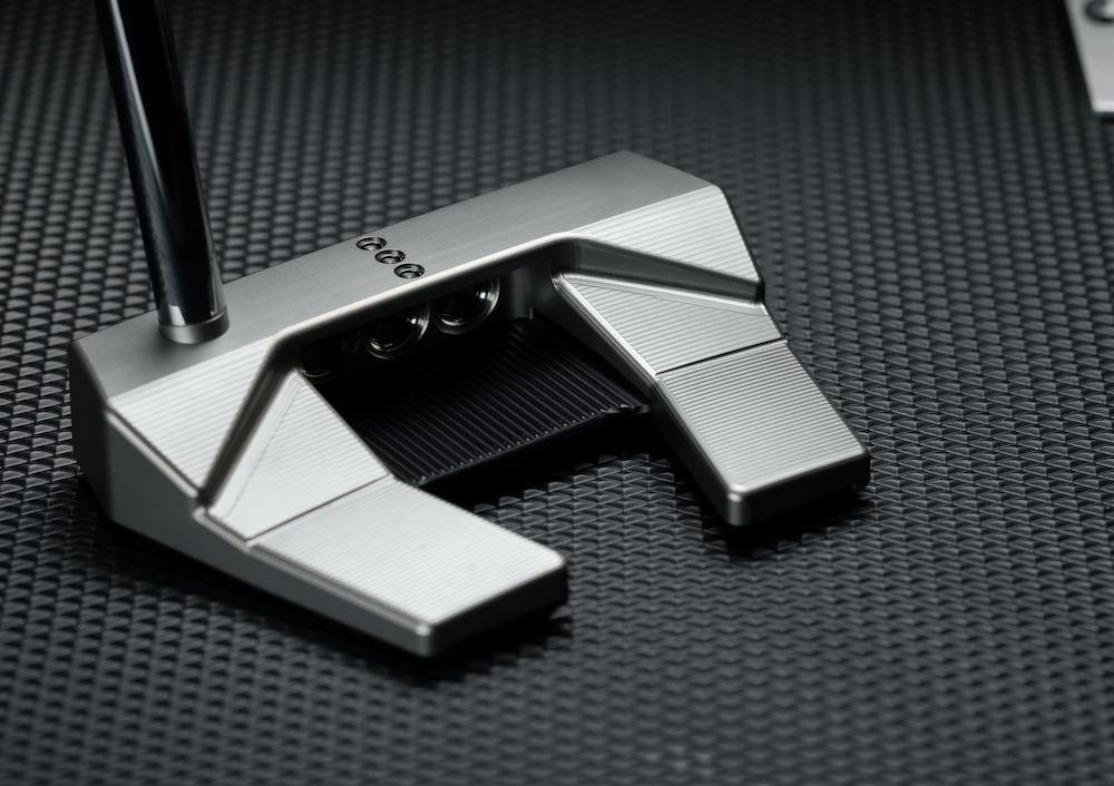Scotty Cameron présente une nouvelle version de ses putters Phantom ...